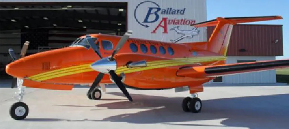 Ballard Aircraft Sales - 2000 BEECHCRAFT KING AIR B200-1 N200LG S/N: BB ...